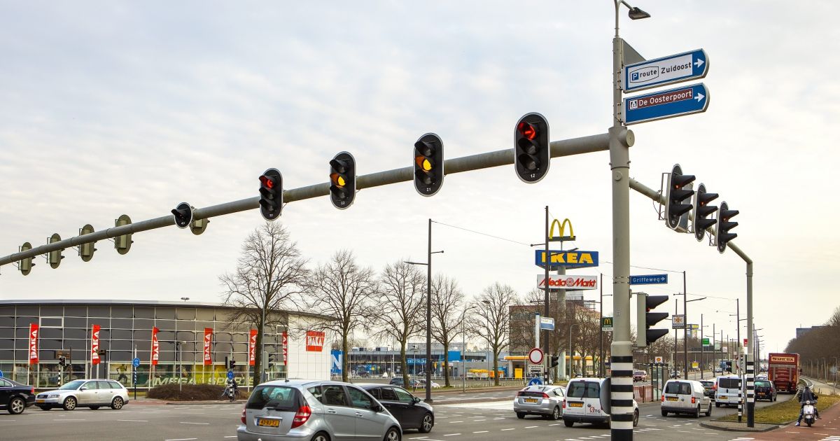 Waarom staan die verkeerslichten zo kort op groen? › Groningen Bereikbaar